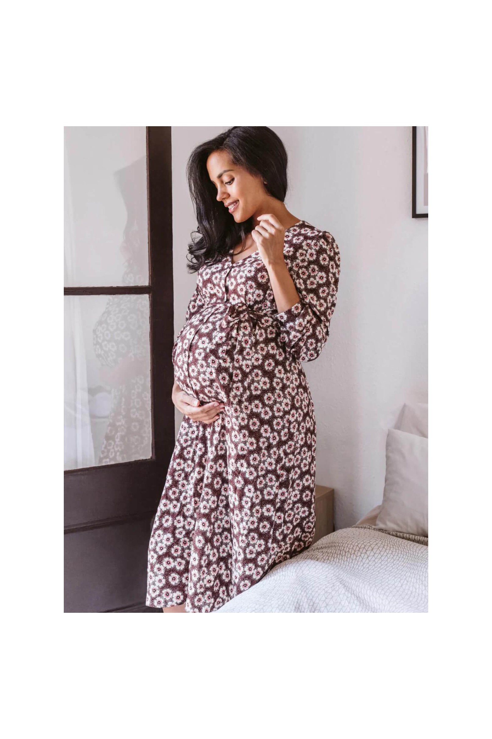 Felicity V-neck Maternity Dress | Cake Maternity