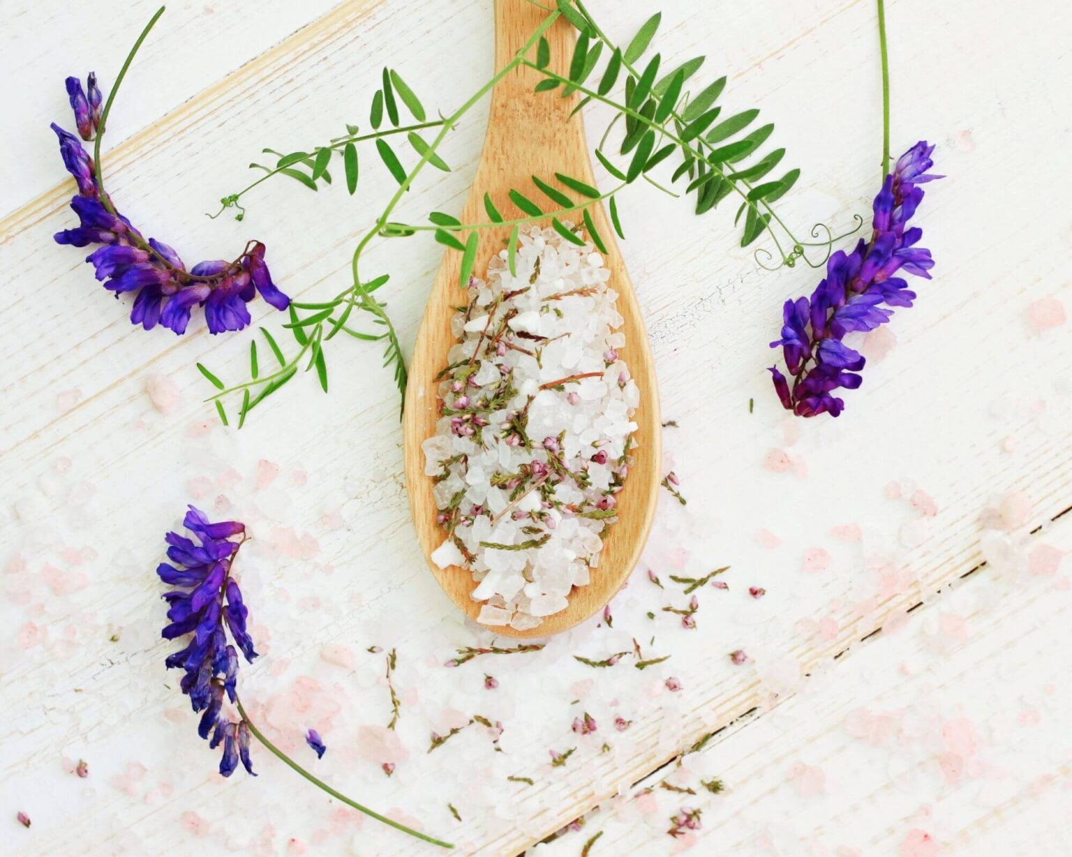 Clogged Milk Ducts: Symptoms and Prevention | Cake Maternity